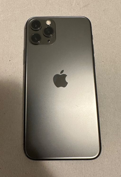 iPhone 11 Pro 256 GB Schwarz | Kaufen auf Ricardo