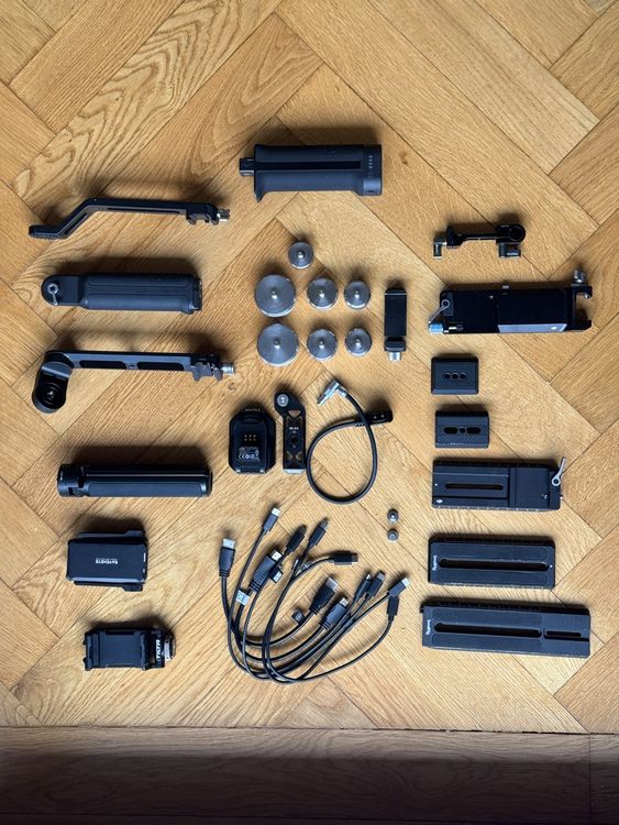 RS3 PRO + FULL KIT TILTA ADVANCED RIG GRIP - Kit RS3 Pro (Gebraucht) in ...
