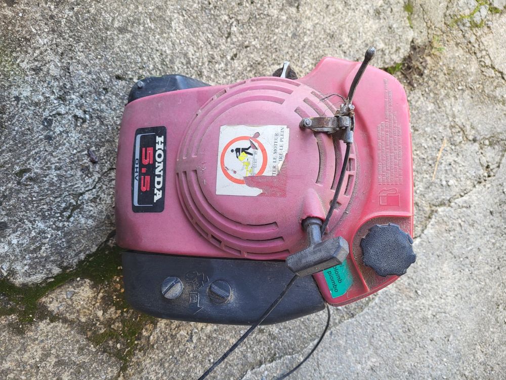 Moteur honda 5.5 (Gebraucht) in Montmollin für CHF 10 – nur Abholung ...