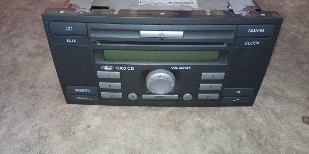 Autoradio Radio Ford 6000 cd R-D-S (Gebraucht) in Laupen ZH für CHF 1 ...