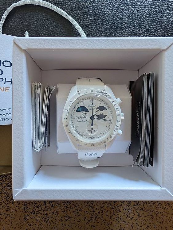 Swatch Moonshine Gold Cold Moon (Neu und originalverpackt) in Lausanne ...