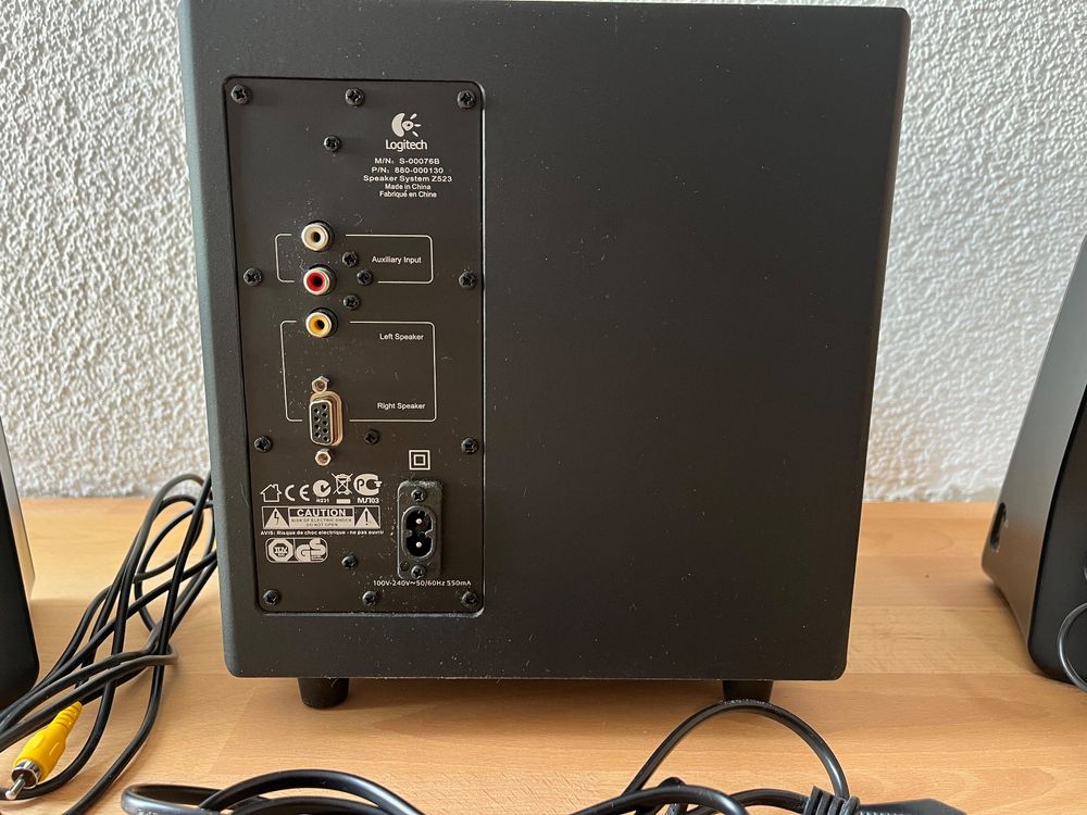 Logitech Stereo Speakers + Subwoofer (Gebraucht) in Langendorf für CHF ...