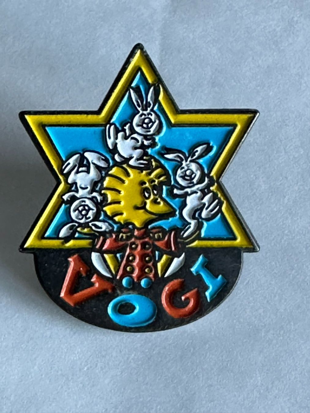 Pin Vögi (Maskottchen Charles Vögele) Seedammcenter (Gebraucht) in ...