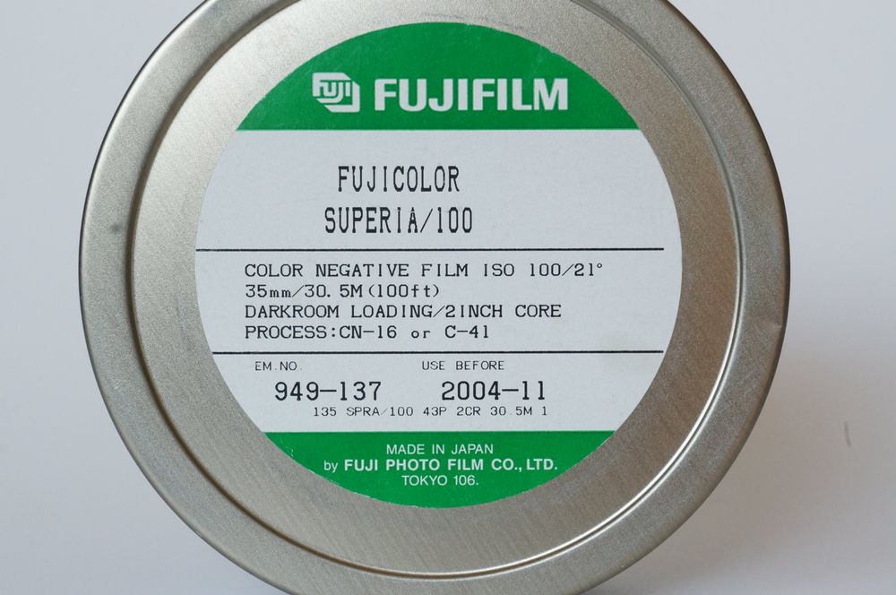 Nr. 4 30.5m Bulk Film 35mm Fujifilm Superia 100 Meterware (Neu (gemäss ...