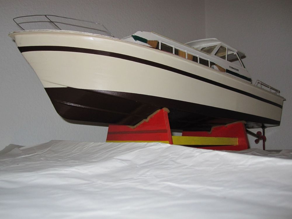 Graupner Commodore Yacht Vintage (Gebraucht) in Kreuzlingen für CHF 79 ...