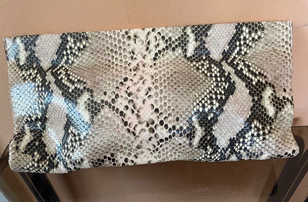 Clutch Schlangen Handtasche Pasito | Kaufen auf Ricardo