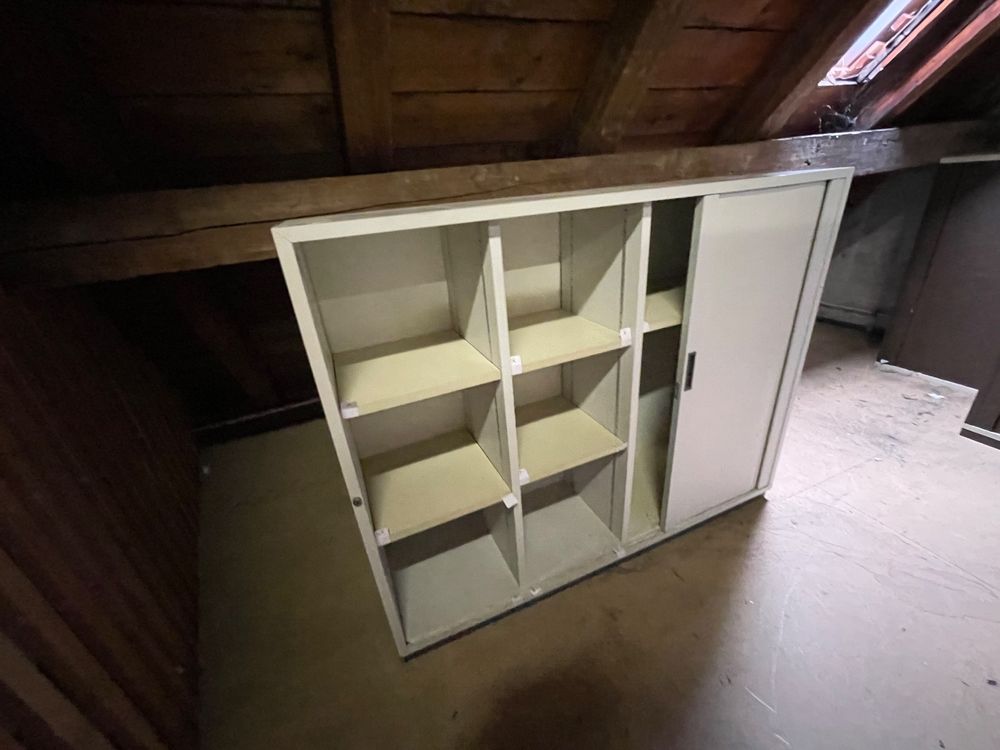 Weisser Lateralschrank, Büroschrank, Aktenschrank, Korpus (Gebraucht ...