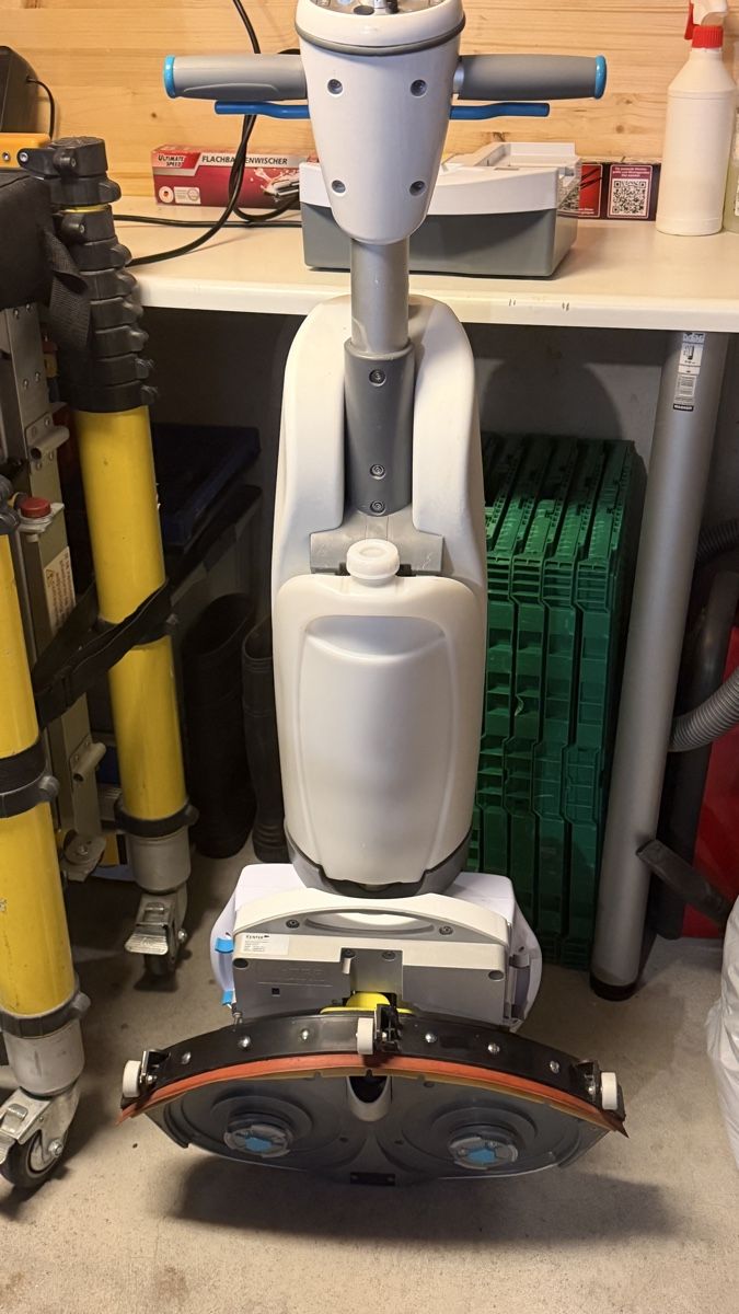 I-Mop XL - Machine de nettoyage industrielle - Bon état! (D'occasion) à ...
