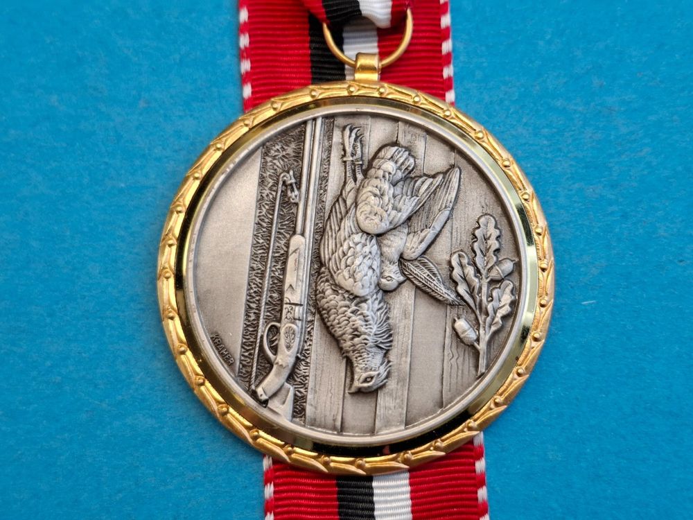 Meisterschaft Jäger Jagd Schiessen 1990 (R558) (Defekt) in Ennenda für CHF 2.9 – mit Lieferung ...