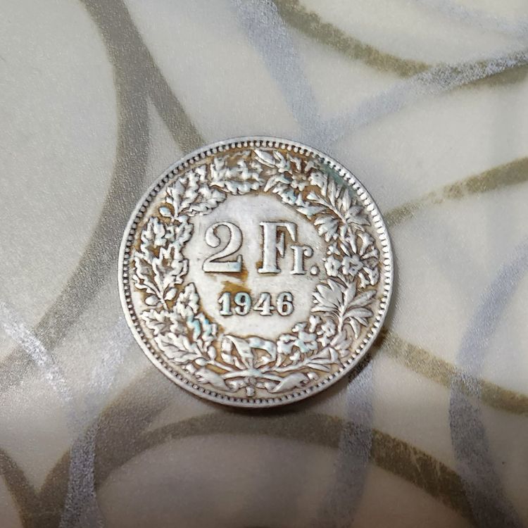 2.- Silbermünze 1946 (Gebraucht) in Yverdon-les-Bains für CHF 6 – mit Lieferung auf Ricardo kaufen