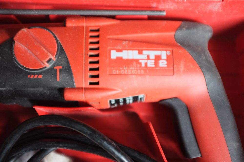Hilti TE2 (Gebraucht) in Oberhof für CHF 83 – mit Lieferung auf Ricardo kaufen
