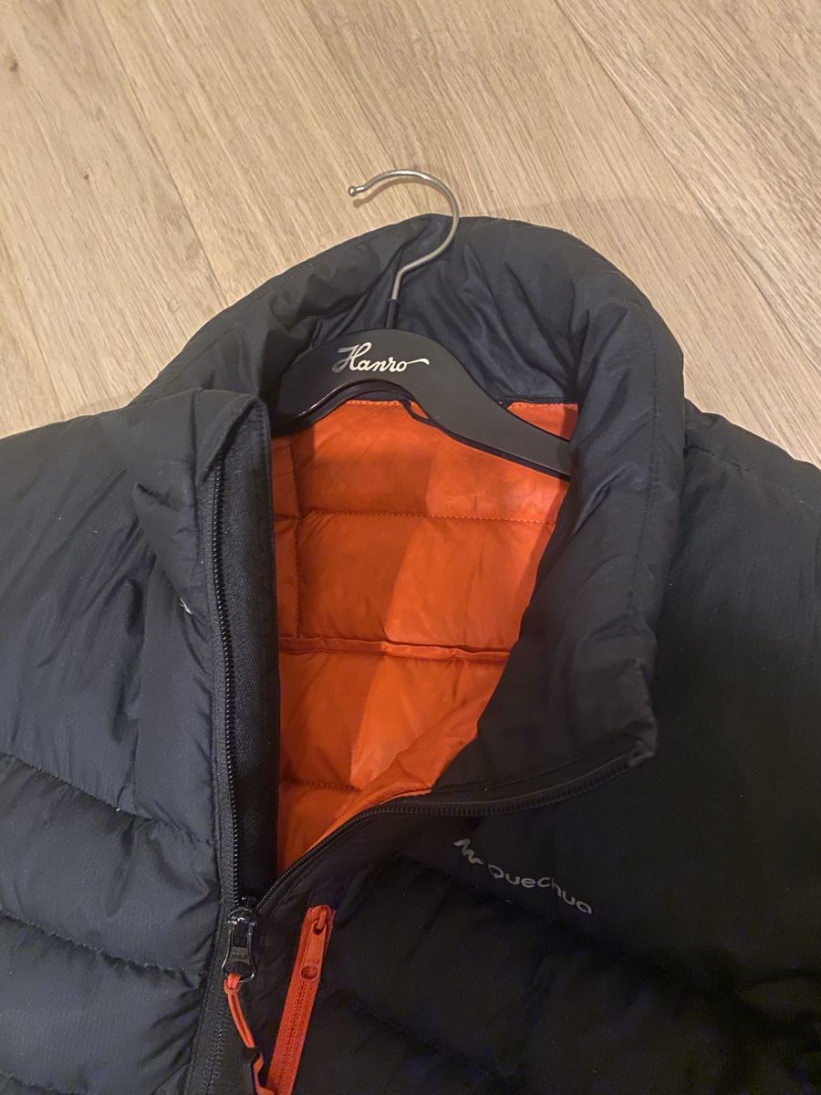 Doudoune quechua noire (D'occasion) à Bussigny pour CHF 30 – avec ...