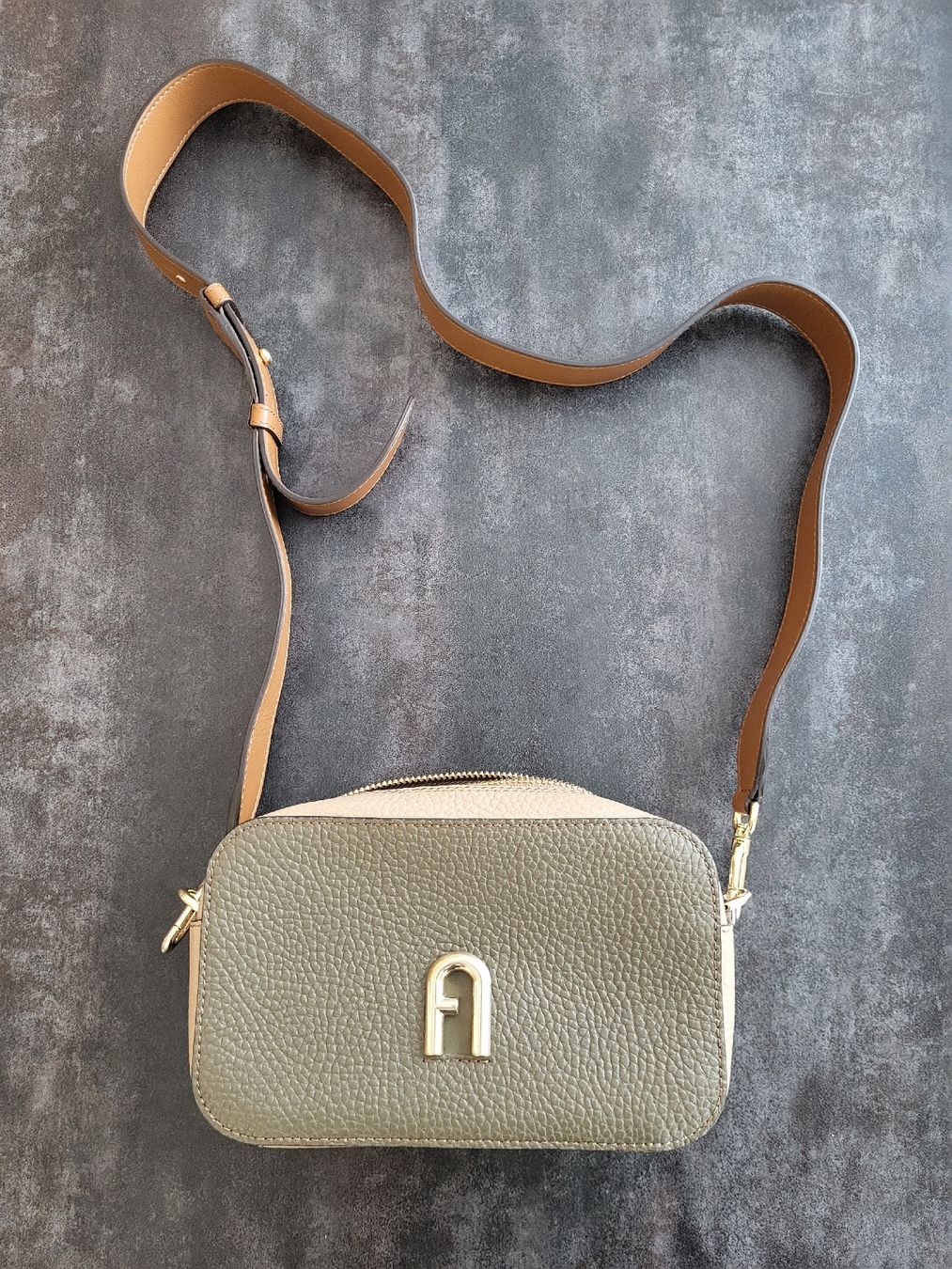Furla Umhängetasche (Neuf (Voir description)) à St. Gallen pour CHF 199 ...