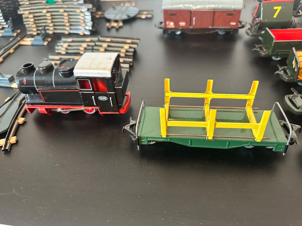 Biller Bahn Konvolut: Gleise, Weichen, Waggons, Lokomotive! (Defekt) in ...