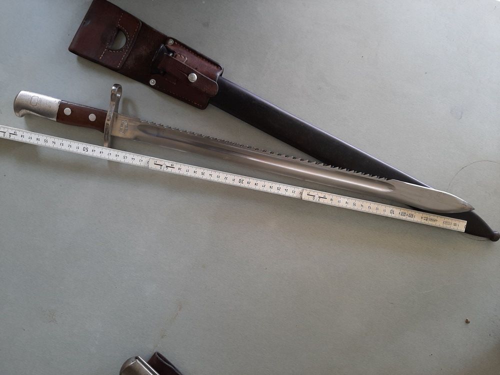 CH-Faschinenmesser und Bajonett | Kaufen auf Ricardo