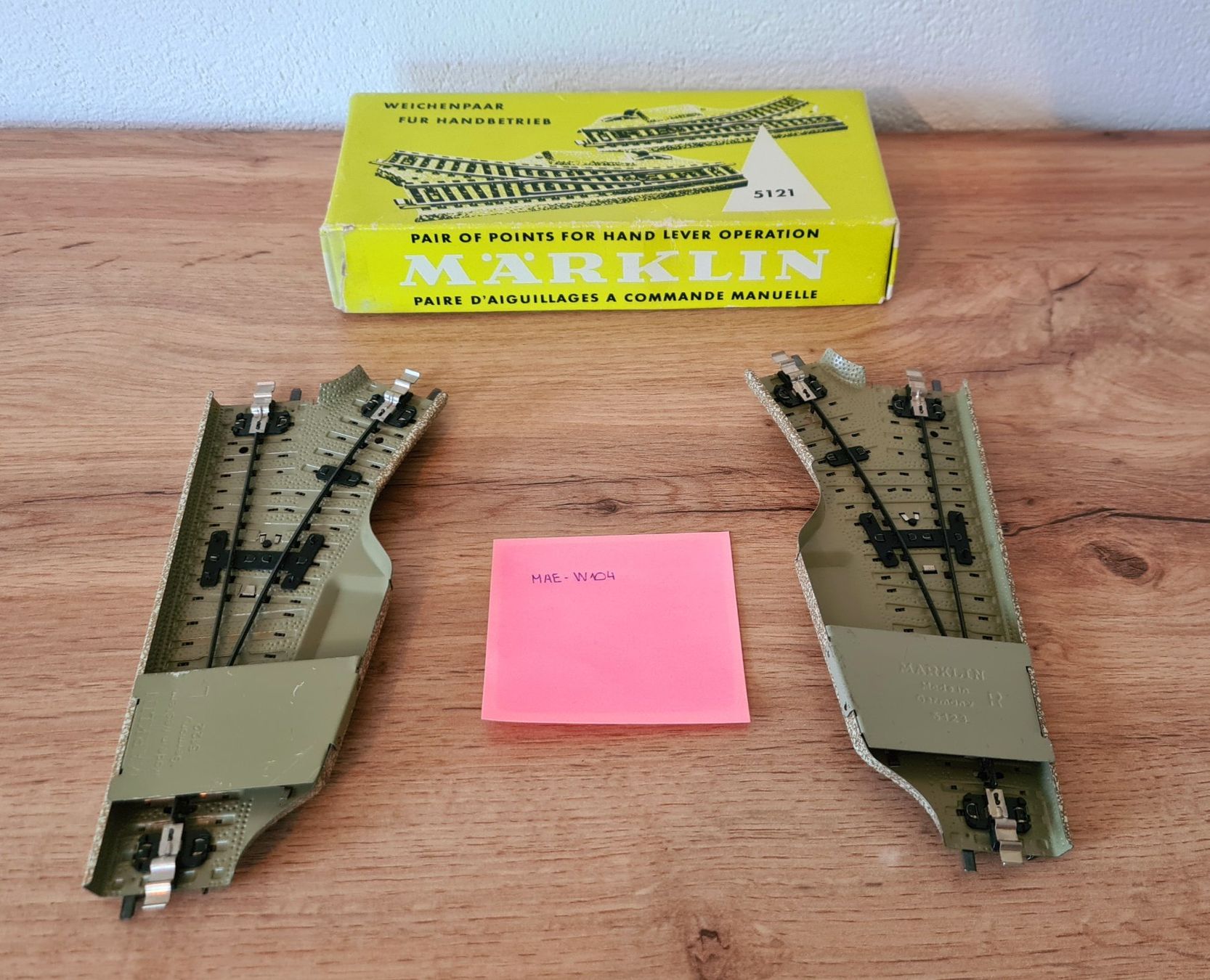 Märklin H0, Weichenpaar 5121 (MAE-W104) (Gebraucht) in Ruswil für CHF 15 – mit Lieferung auf ...