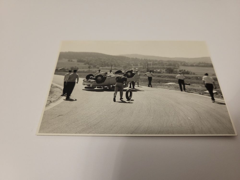 Vintage Fotografie: Spektakulärer Autounfall - Rarität! (Gebraucht) in nunningen für CHF 4.2 ...