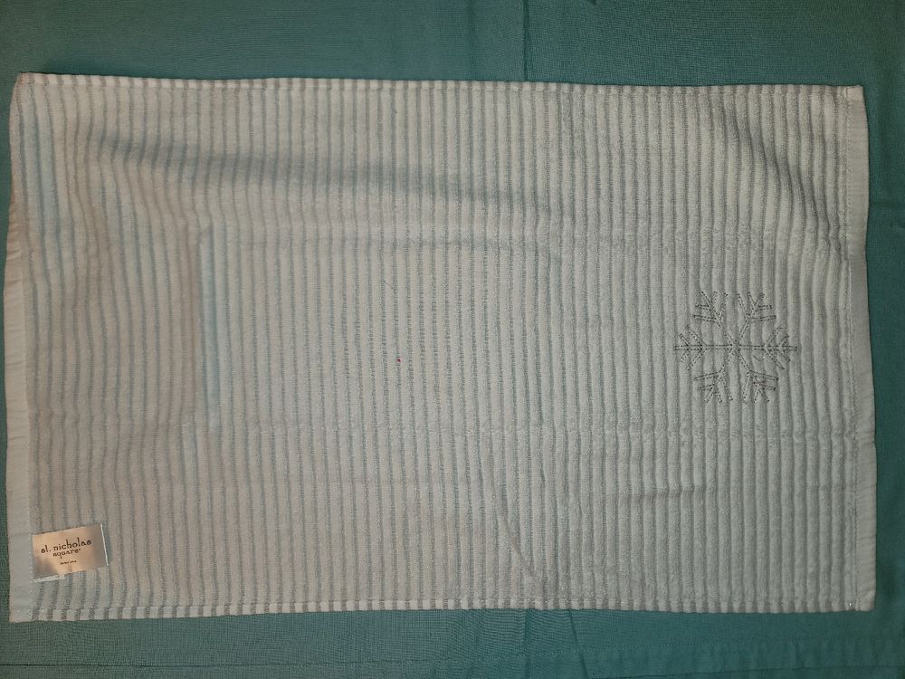 St. Nicholas, Handtuch, Winter Design, torchon, schneeflocke (Neu und ...