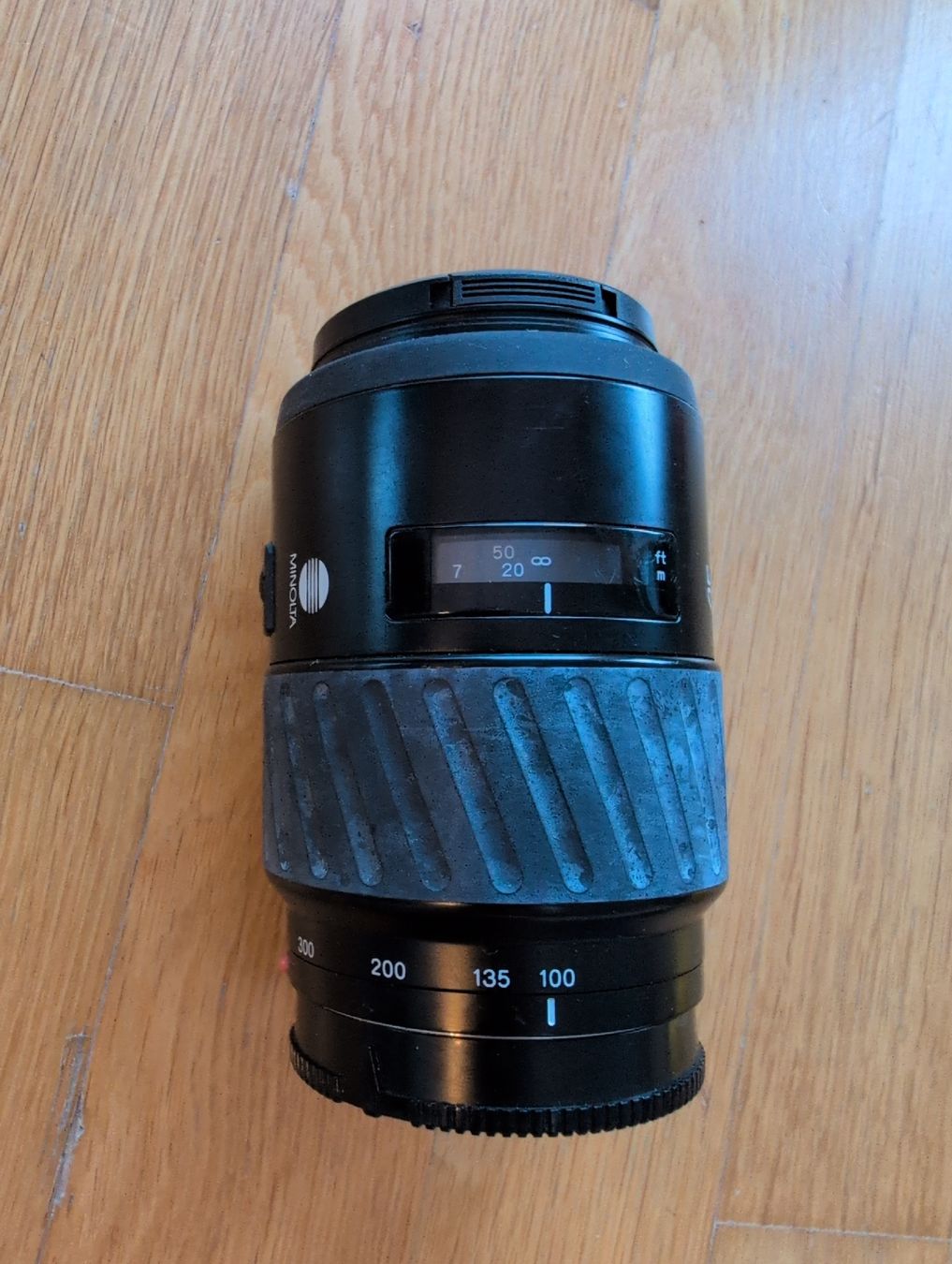 Minolta AF Zoom 100-300mm Objektiv , 1:4.5(32)-5.6 (Gebraucht) in ...