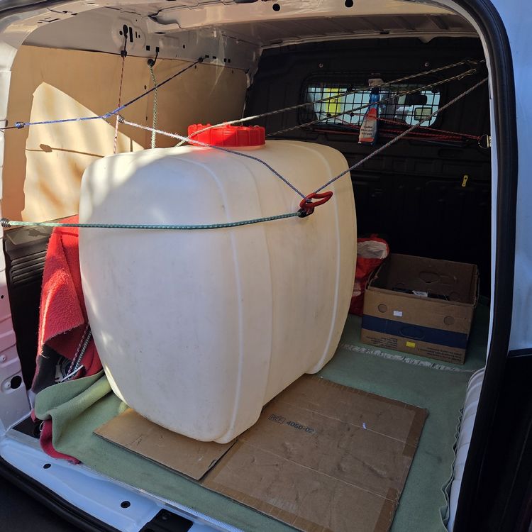 Wassertank 300 L GRAF Neu 442.- (Neu (gemäss Beschreibung)) in Kriens ...