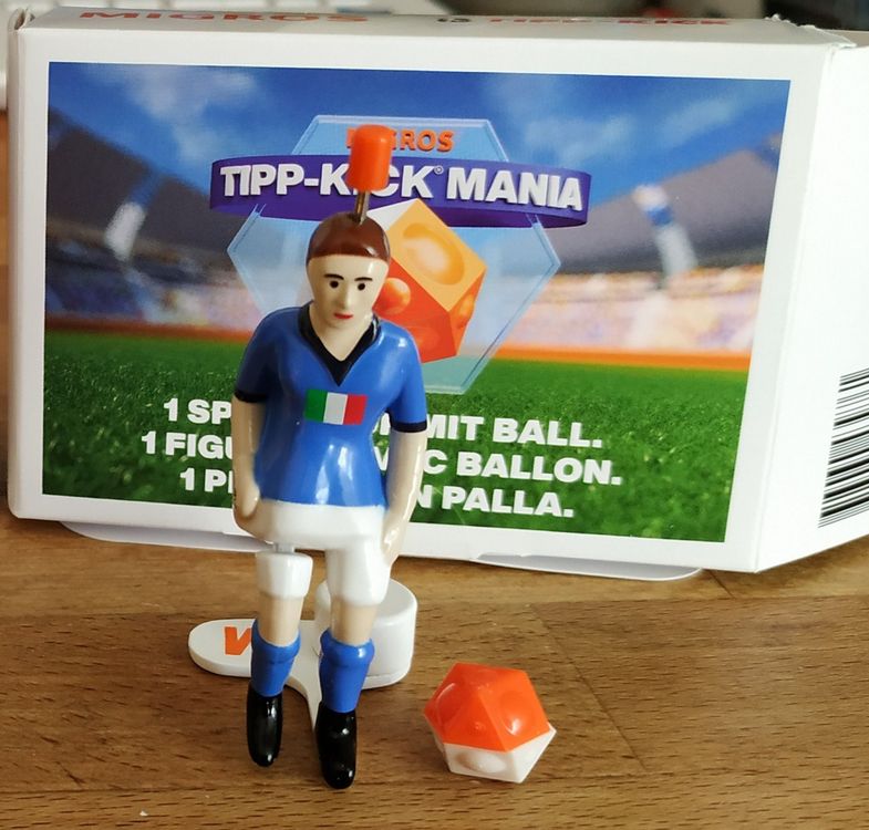 Migros Tipp-Kick-Mania Spielfigur Nr. 3 Italien (Neu (gemäss Beschreibung)) in Solothurn für CHF ...