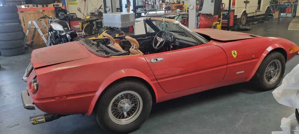 Ferrari Daytona Replica mit Schweizer Zulassung (Defekt) in Siebnen für ...