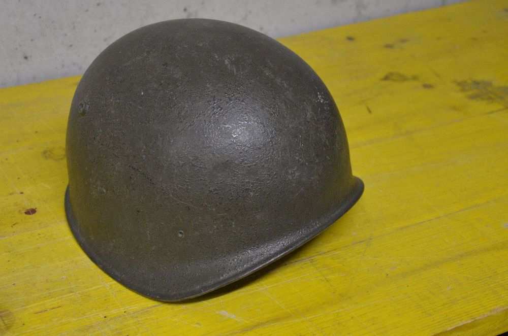 Stahlhelm M71 der Schweizer Armee (Gebraucht) in Hittnau für CHF 21 ...