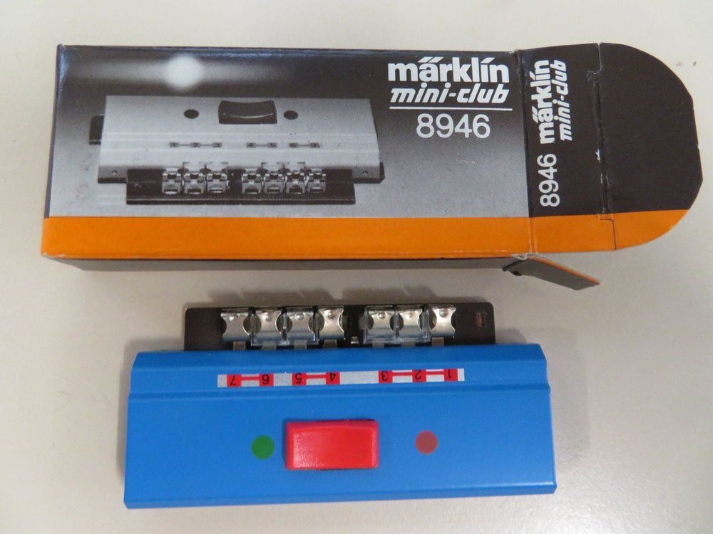 8946 Märklin Z Signalhandschalter (Neu und originalverpackt) in ...