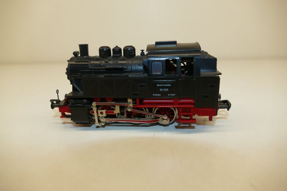 Fleischmann H0: DB Tenderdampflok BR80 (Gebraucht) in für CHF 22 – mit ...