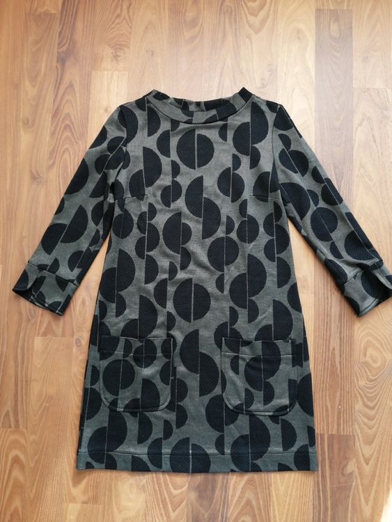 Kleid /Tunika (Gebraucht) in Luzern für CHF 20 – mit Lieferung auf Ricardo kaufen