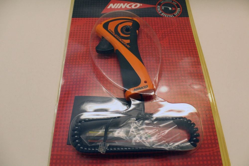 NINCO Slotcar, Handregler Digital (Neu und originalverpackt) in Roggwil ...