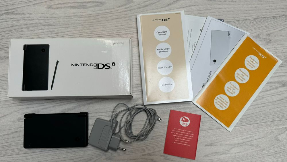 Console Nintendo DSi | Kaufen auf Ricardo