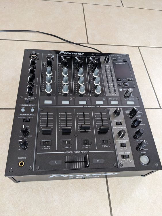 Pioneer DJM-700 K | Kaufen auf Ricardo