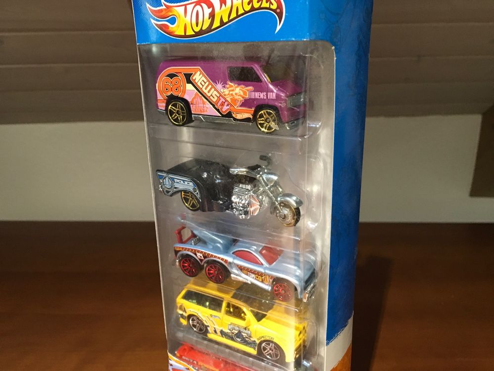 HW City Works 5 Hot Wheels 1/64 Hot Wheels 2012 | Kaufen auf Ricardo