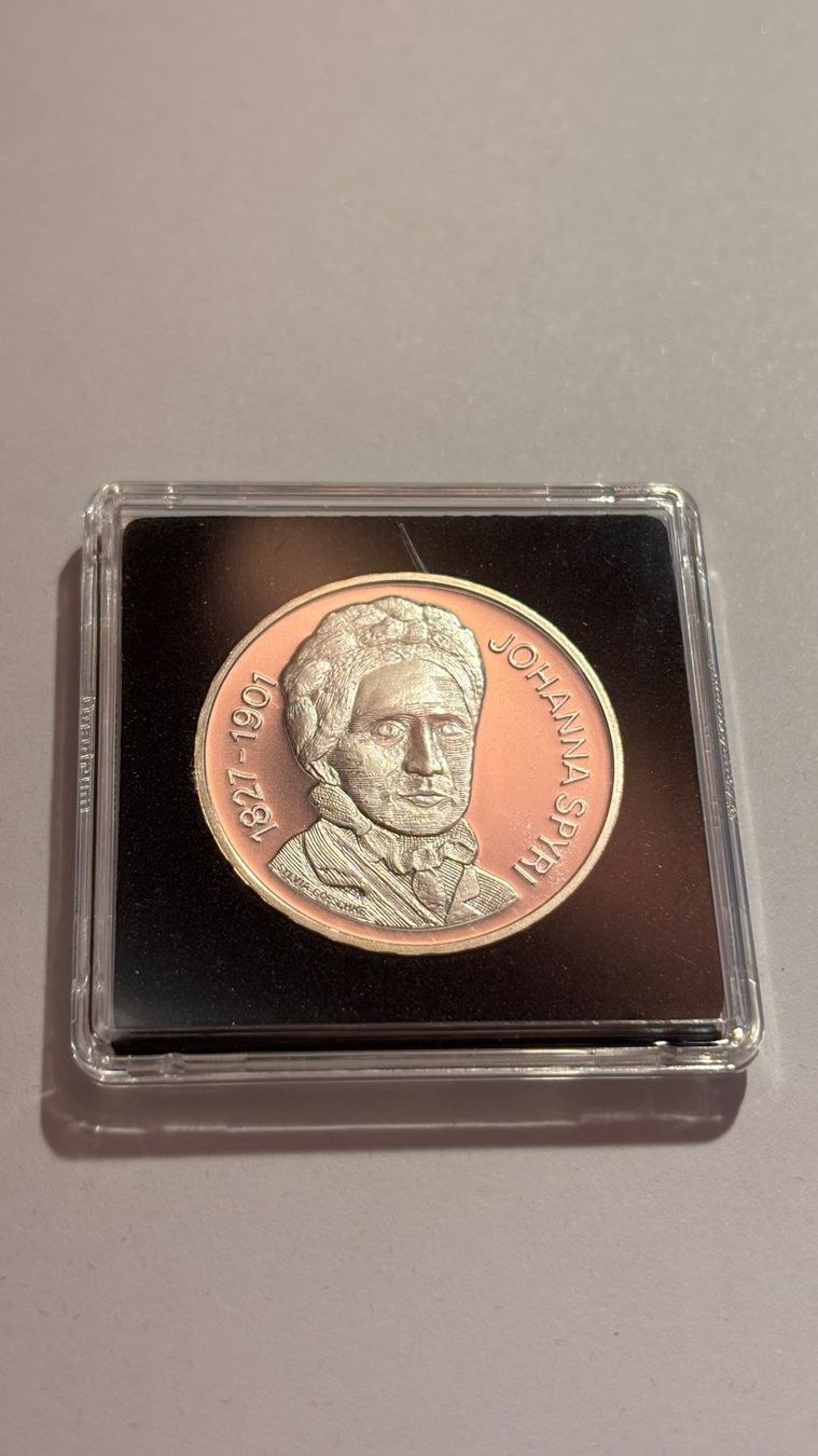 Pièce commémorative 20.- / 2001 (Johanna Spyri) (D'occasion) à Fétigny ...