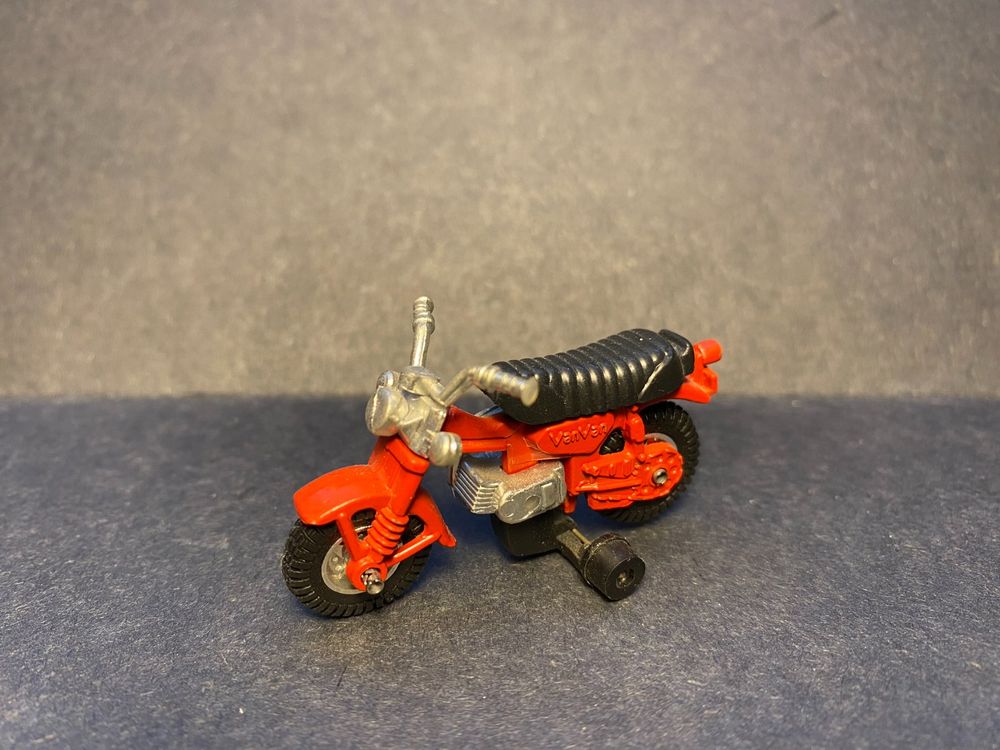 Suzuki Van Van 90 Japan Tomica 1:34 (Gebraucht) in Spiez für CHF 19.9 ...