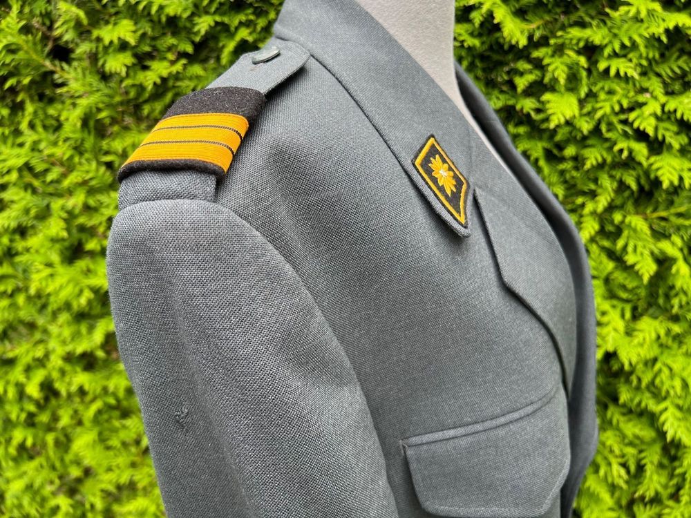 Waffenrock Oberst im Generalstab Schweizer Armee 22/209 (Gebraucht) in ...