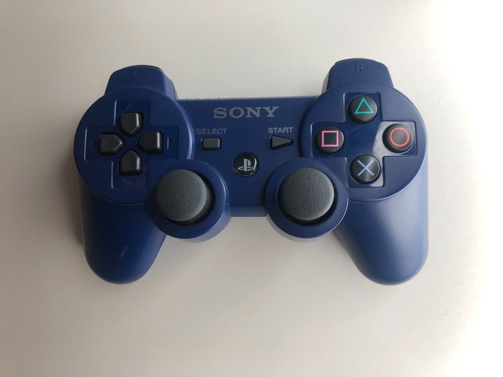 PS3 Controller dunkel blau (Gebraucht) in St.gallen für CHF 75 – mit Lieferung auf Ricardo kaufen