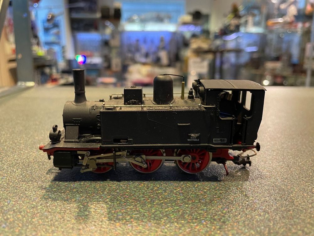 Rivarossi? Dampflok FS 851 DEFEKT (Defekt) in Chiasso für CHF 39 – mit Lieferung auf Ricardo kaufen