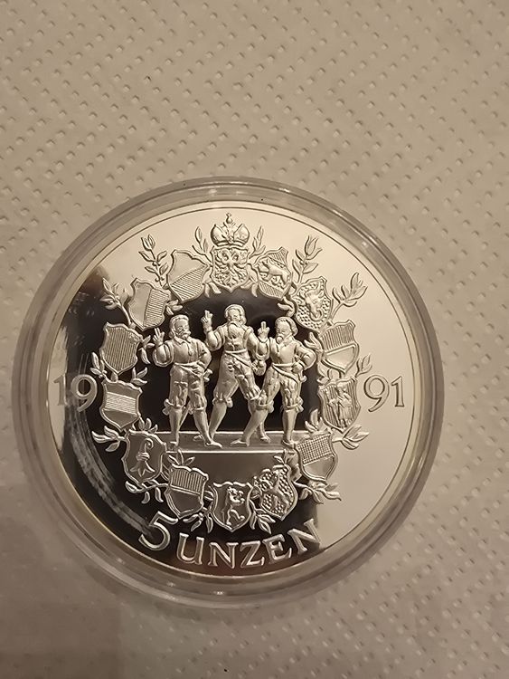 Silbermünze 5 Unzen 1991, 700 Jahre Schweiz, Top Zustand (Neu und originalverpackt) in Wil SG ...