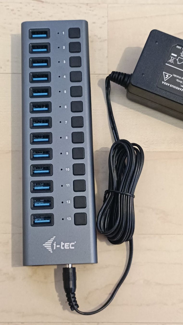 i-tec U3CHARGEHUB13 - USB 3.0 Charging HUB 13 Port (Neu (gemäss ...