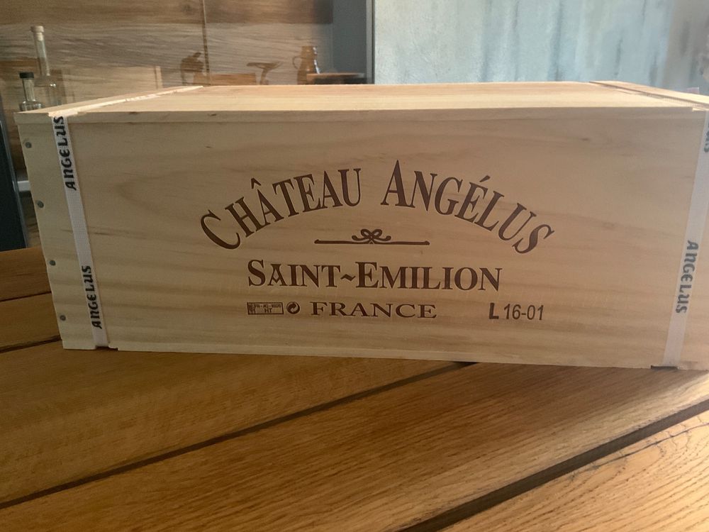 Château Angelus 2016 OHK 12 (Neu und originalverpackt) in Einsiedeln für CHF 3900 – nur Abholung ...