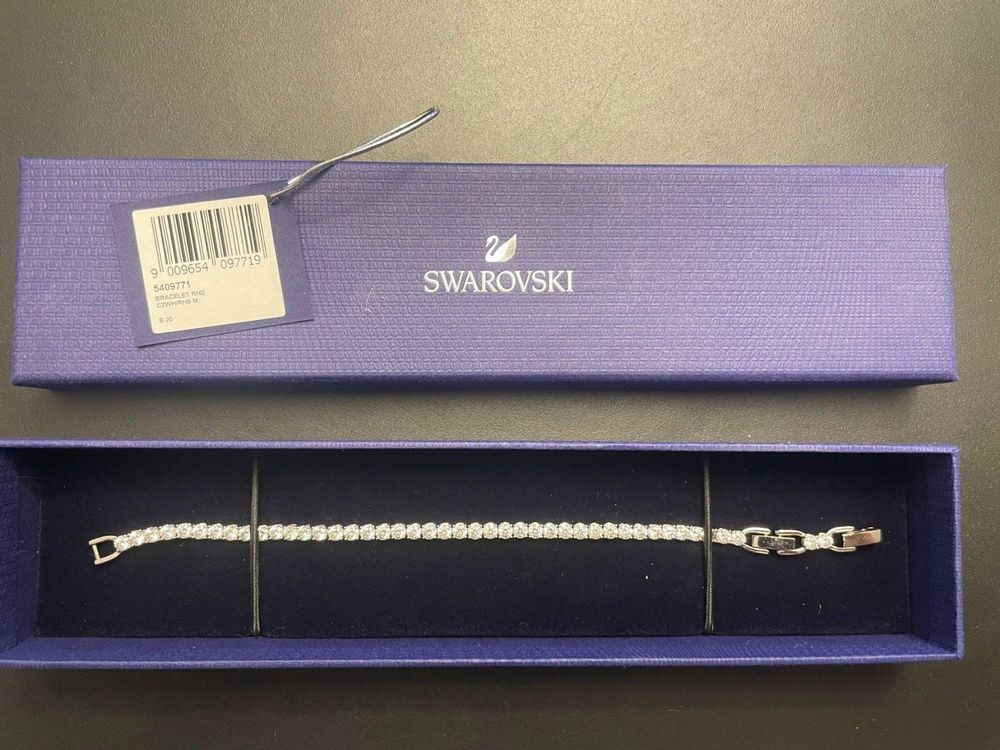 Swarovski Armband Tennis Deluxe (Gebraucht) in Chur für CHF 53 – mit Lieferung auf Ricardo kaufen