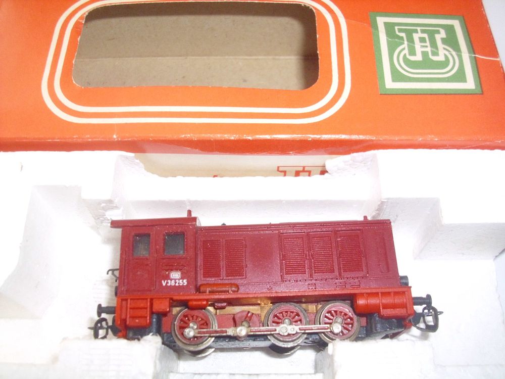 Diesellokomotive V36 der DB in rot (Gebraucht) in Schwanden GL für CHF ...