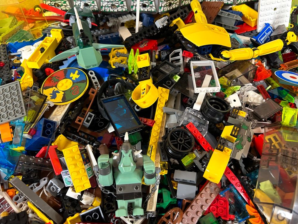 Lego Sammlung Kilo mix mit Figuren | Kaufen auf Ricardo
