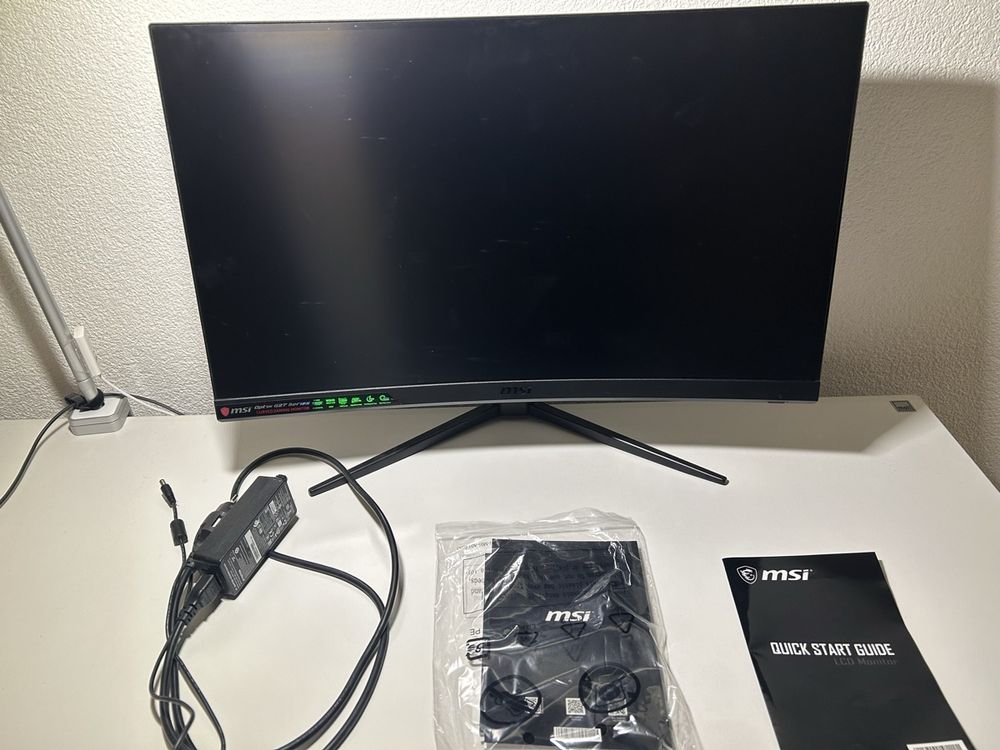 MSI Optix G27 Curved Gaming Monitor WQHD (Neu (gemäss Beschreibung)) in Genève für CHF 120 – mit ...