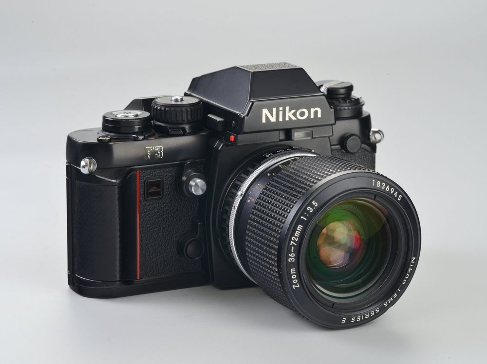 Nikon F3 mit Zoom 36-72mm, Lupensucher DW4 , 2 x Mattscheibe (Gebraucht) in Neuhausen für CHF ...