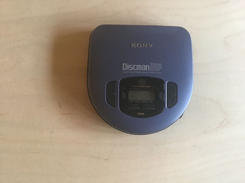 Sony Discman aus den 80 / 90 - Jahren , defekt (Defekt) in Trubschachen ...
