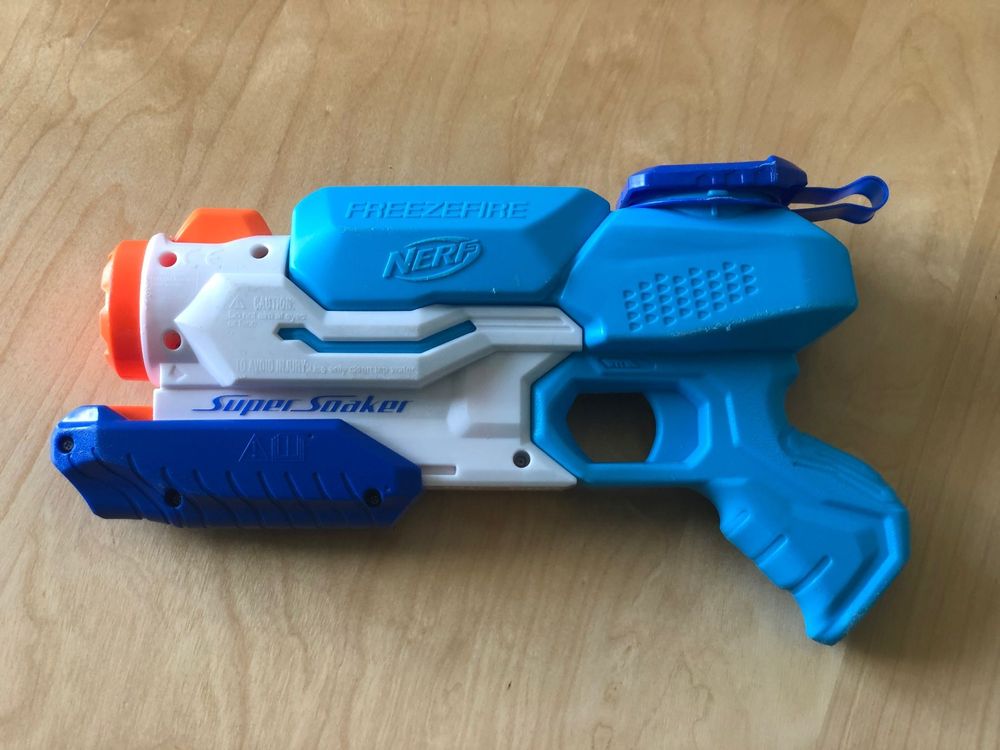 Nerf Super Soaker Freezefire Wasserpistole (D'occasion) à Dübendorf ...