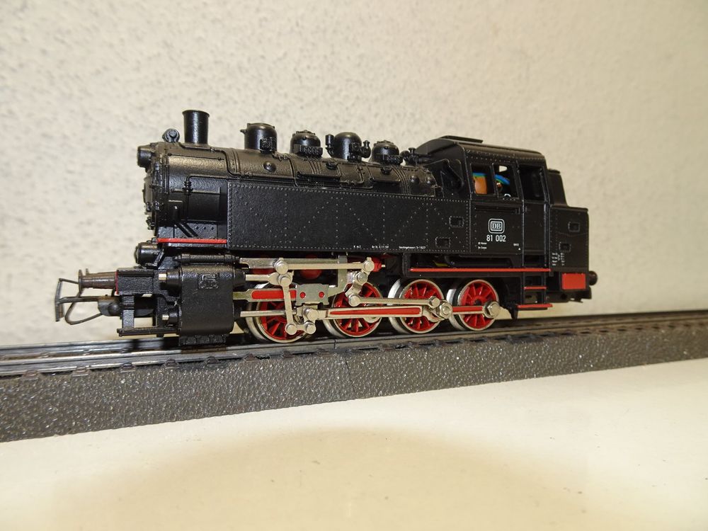Märklin Lokomotive DB Br81002 Delta HO (10) (Gebraucht) in Luzern für ...